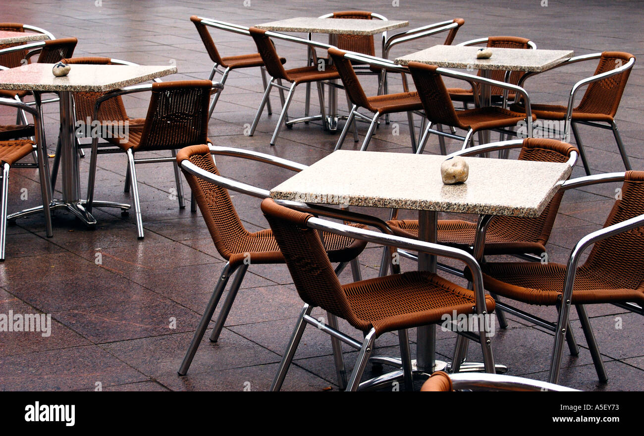 chairs and tables Stock Photo - Alamy