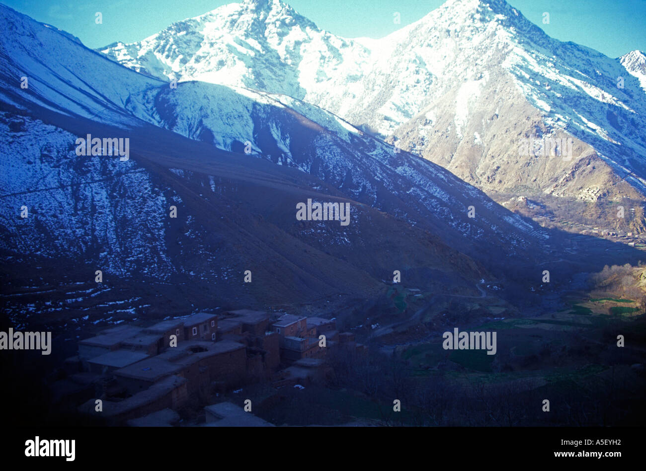 Toubkal trek hi-res stock photography and images - Alamy