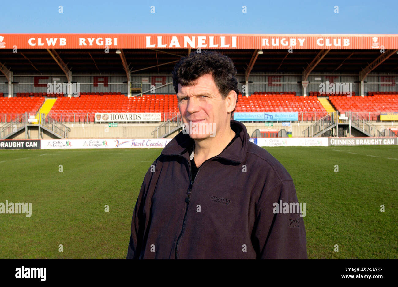 Wales national rugby union team hi-res stock photography and images - Alamy