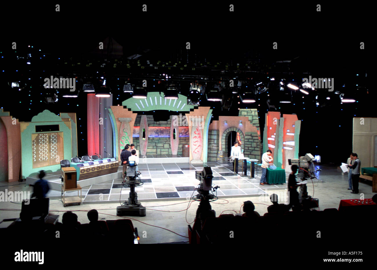 Gameshow hi-res stock photography and images - Alamy