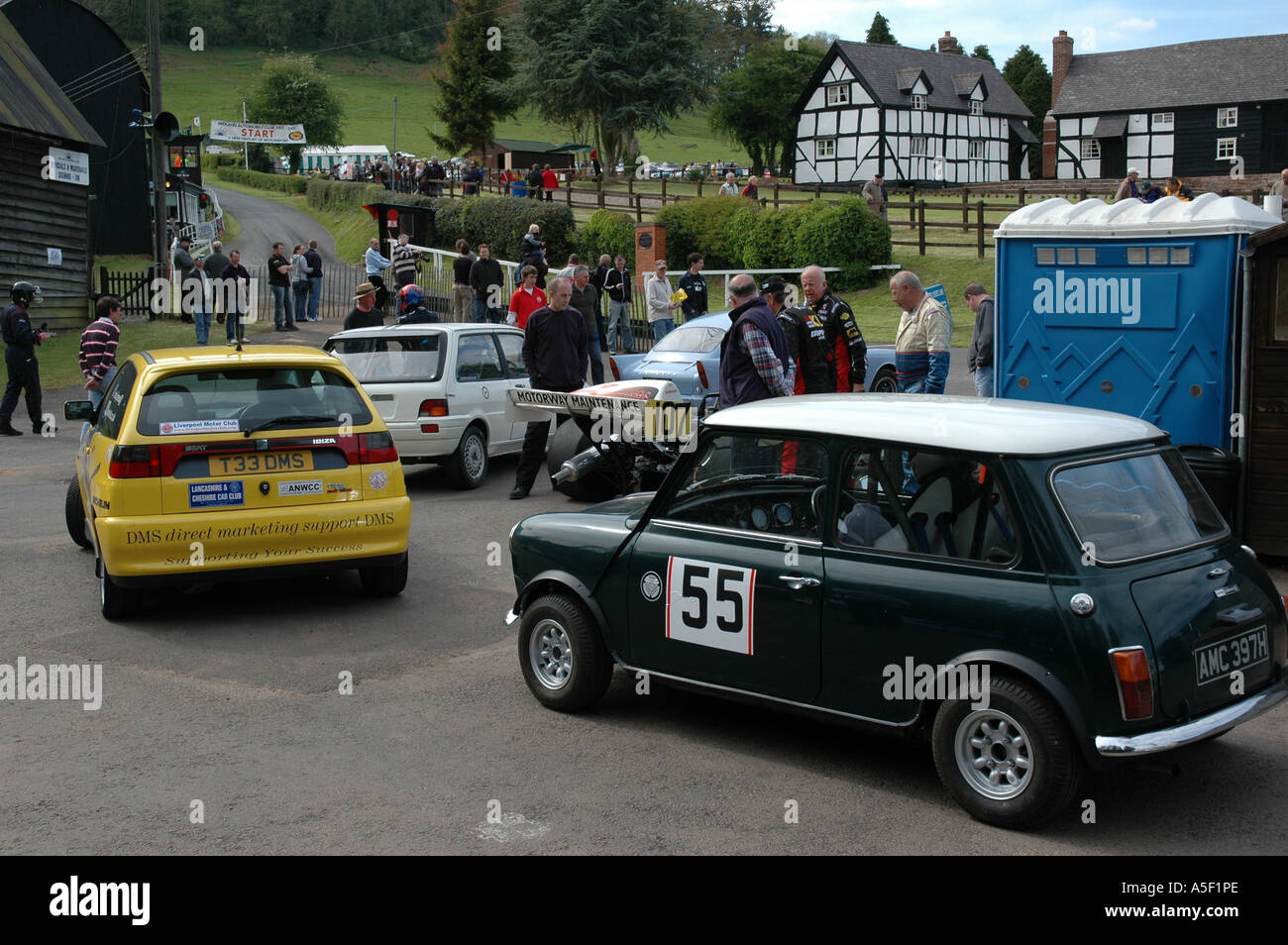 Classic british racing green mini hi-res stock photography and images ...