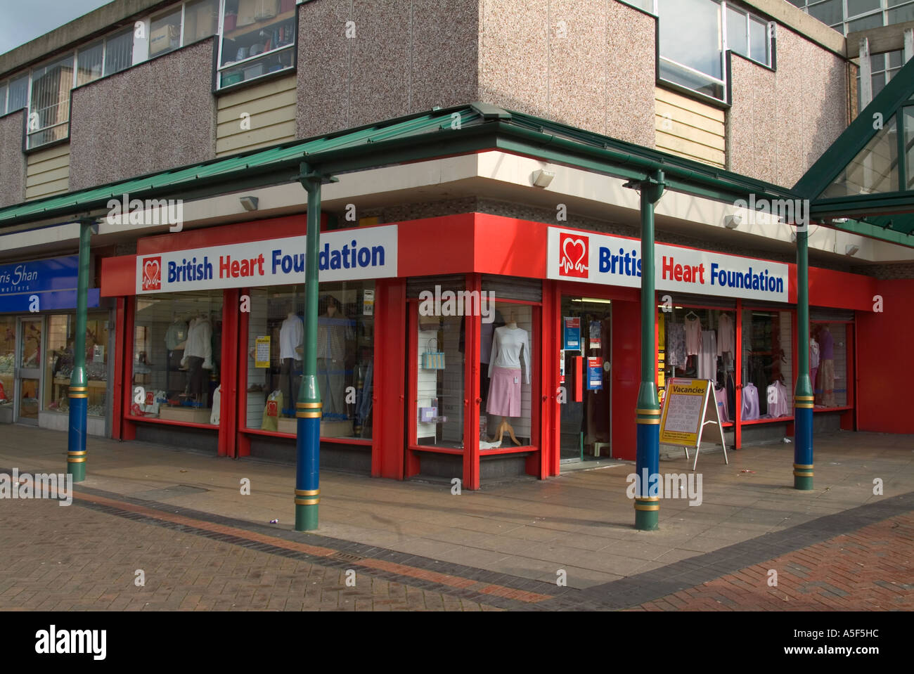 Supporting the british heart foundation hi-res stock photography and ...