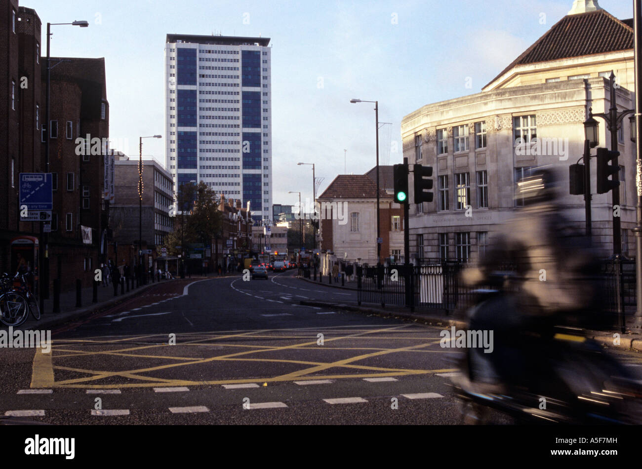 Wandsworth london street hi-res stock photography and images - Alamy