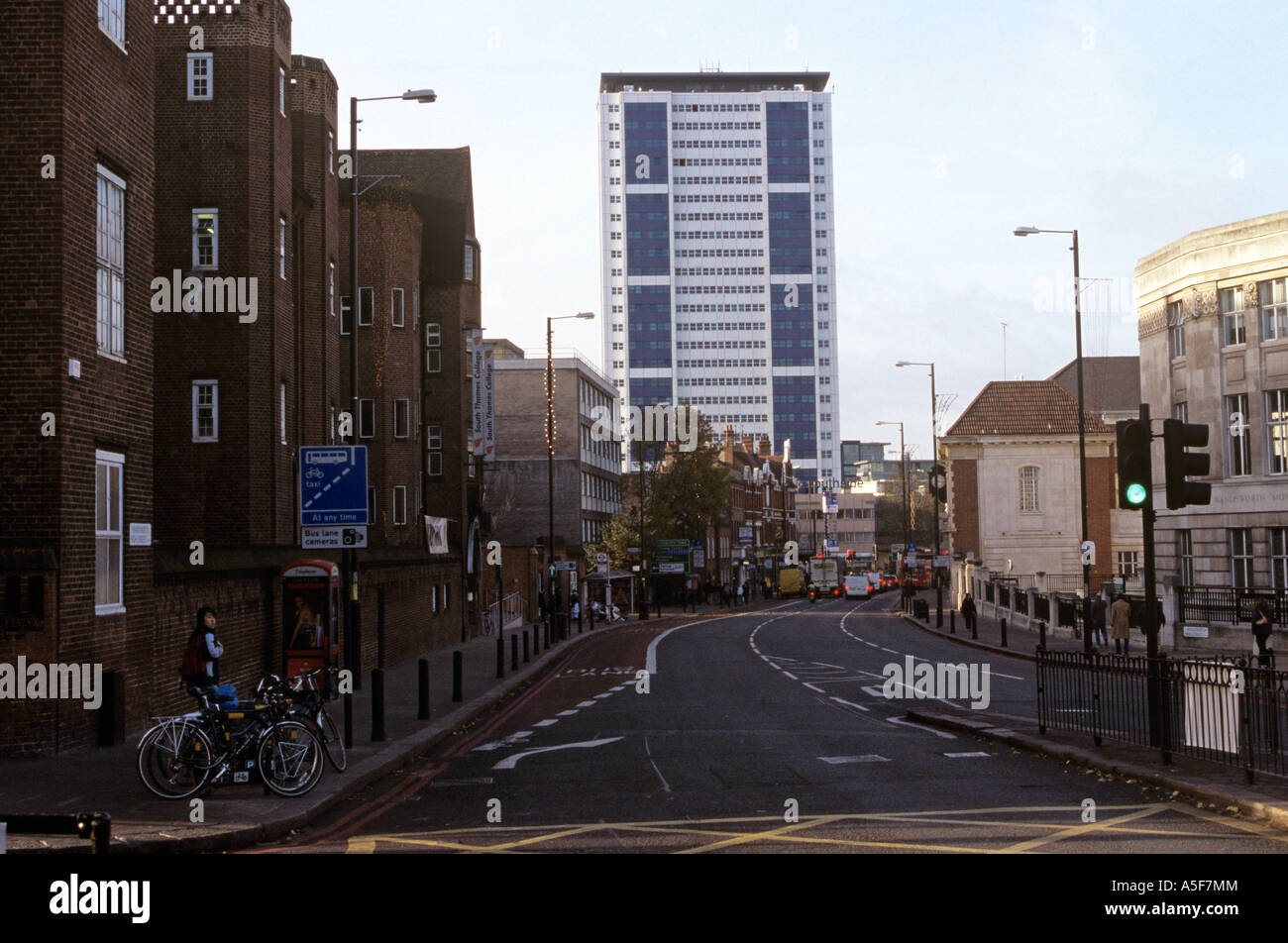 Wandsworth london street hi-res stock photography and images - Alamy