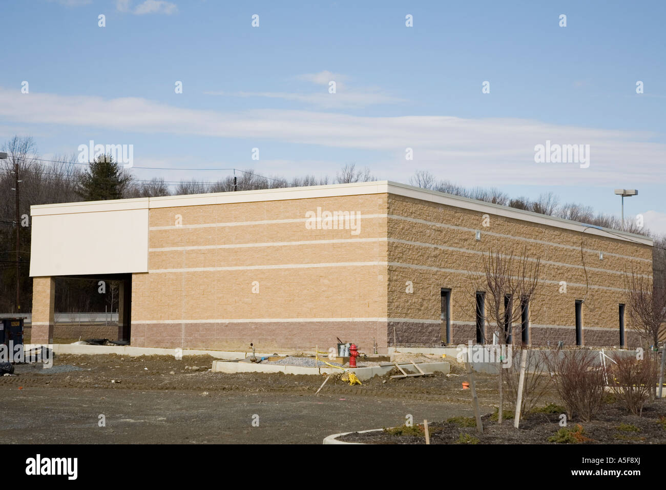 Construction Site of a New Shopping Mall Stock Photo - Alamy