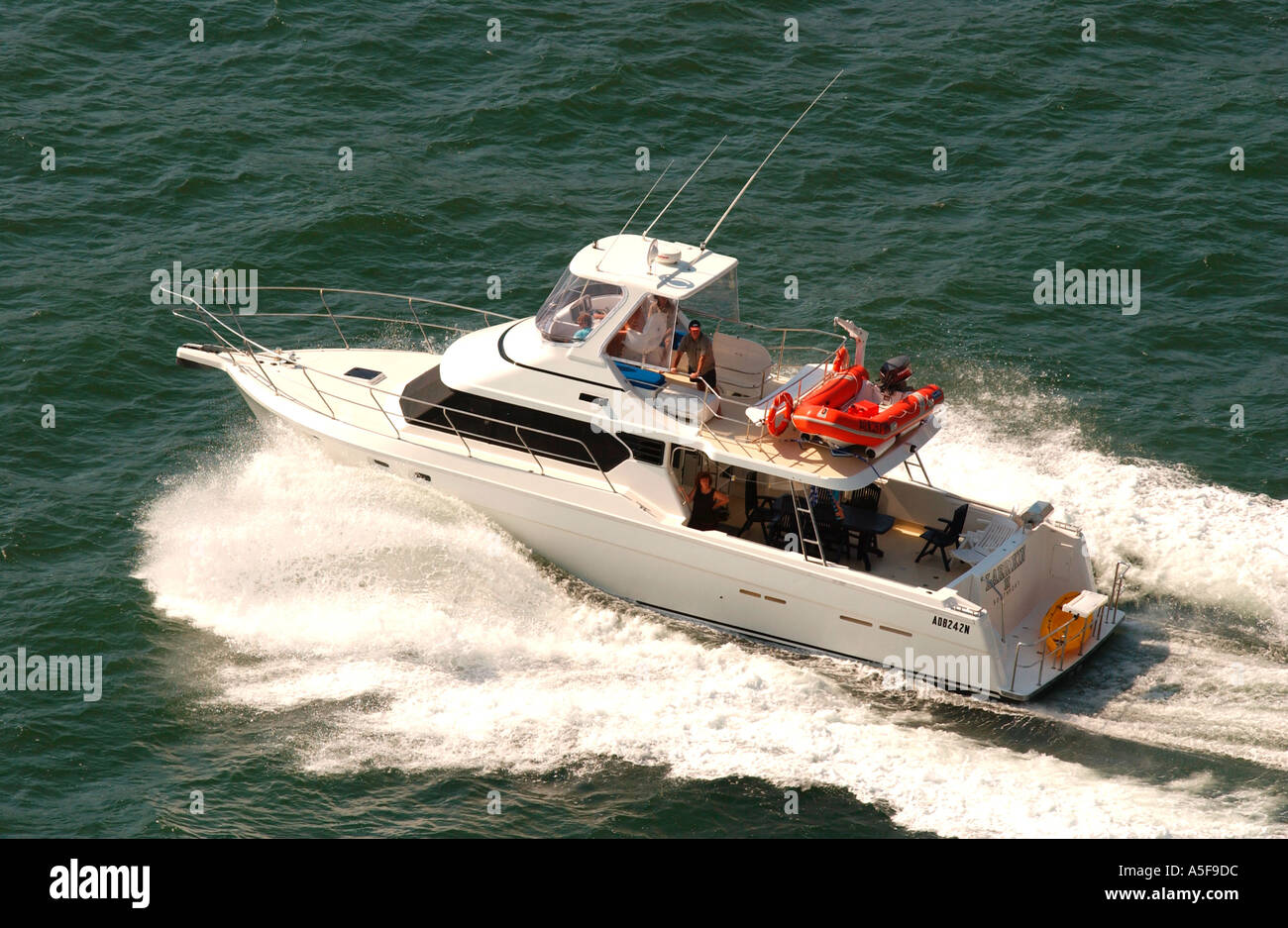 Power boating hi-res stock photography and images - Alamy