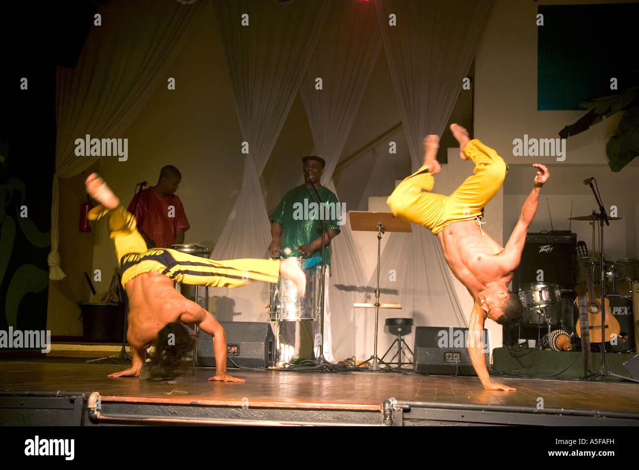 Samba brazil nightclub hi-res stock photography and images - Alamy