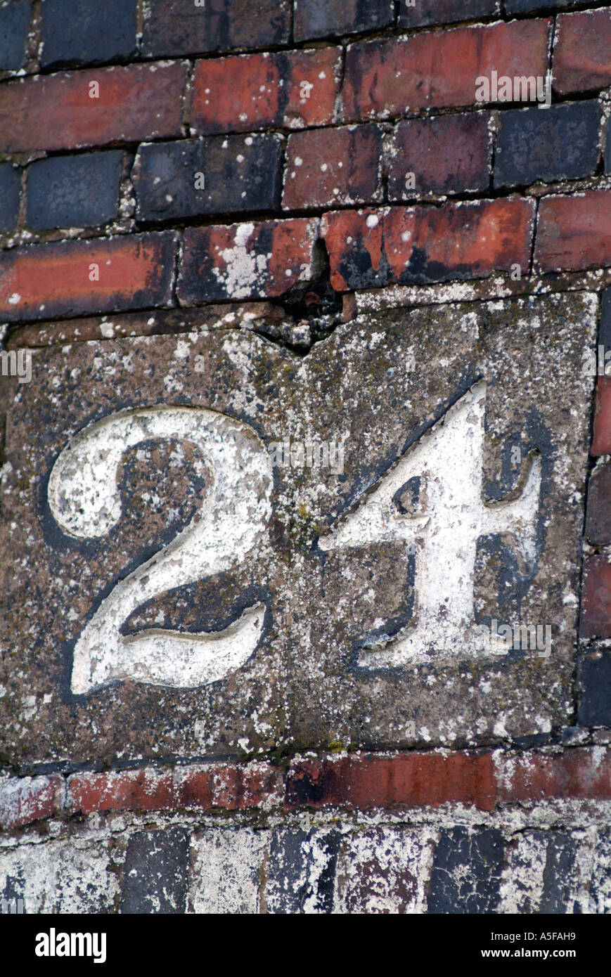 Bridge Numbers High Resolution Stock Photography and Images - Alamy