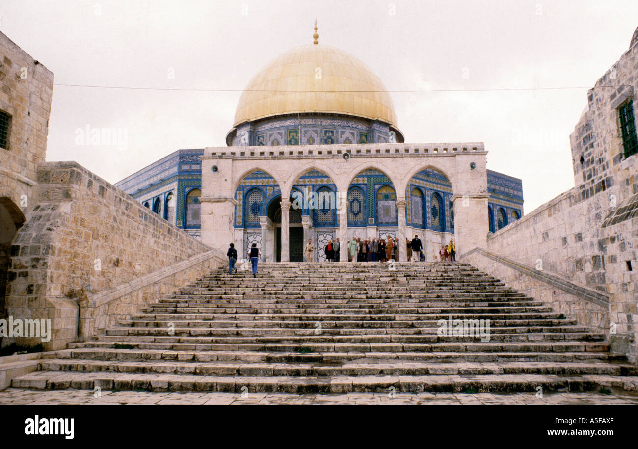 Stairs leading up to the Dome of the Rock in the old city of Jerusalem ...