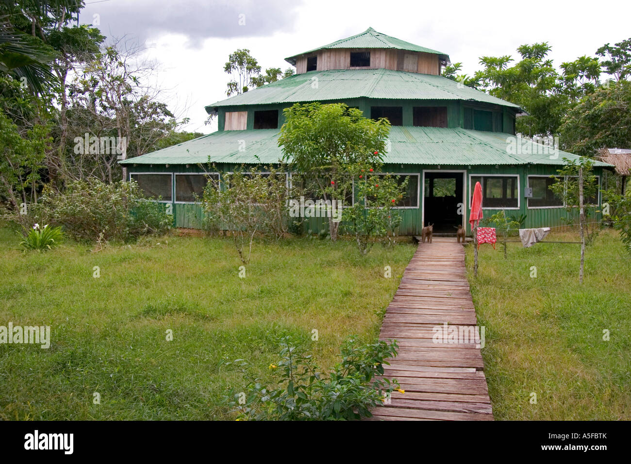 A lodge in the Amazon jungle near Manaus Brazil Stock Photo - Alamy
