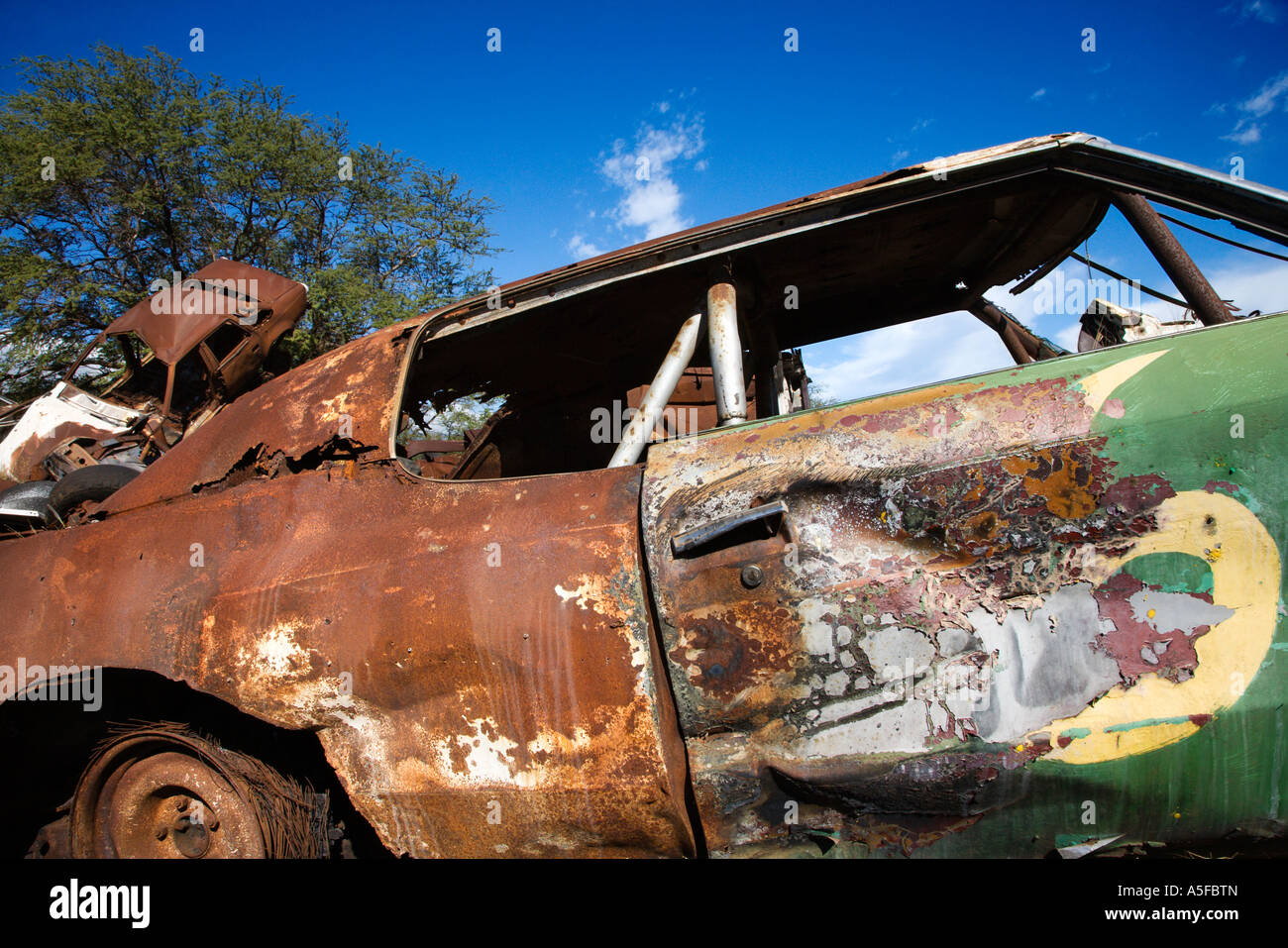 Old abandoned and rusted car Stock Photo - Alamy
