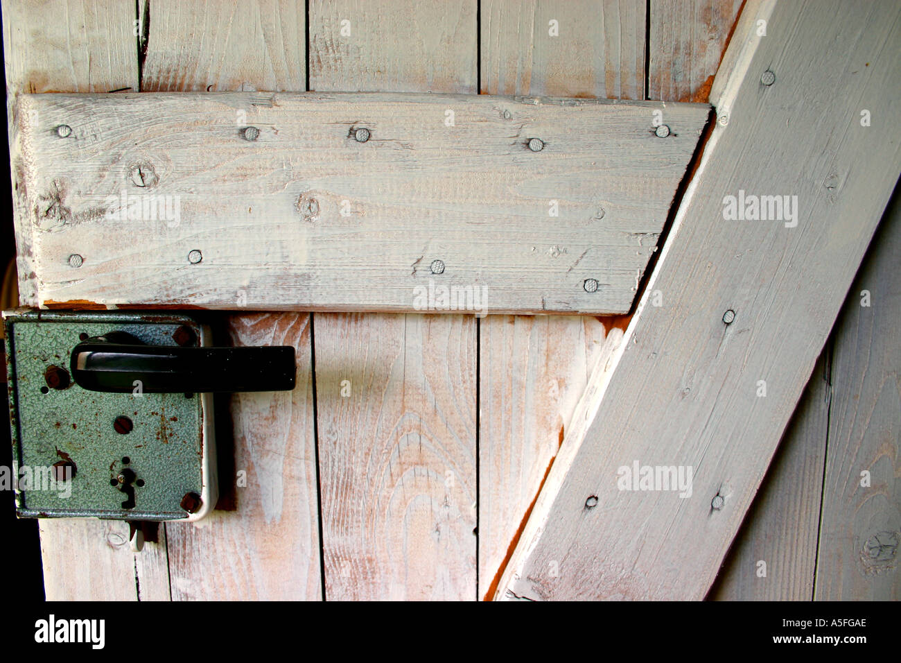 Massive wooden door Stock Photo - Alamy