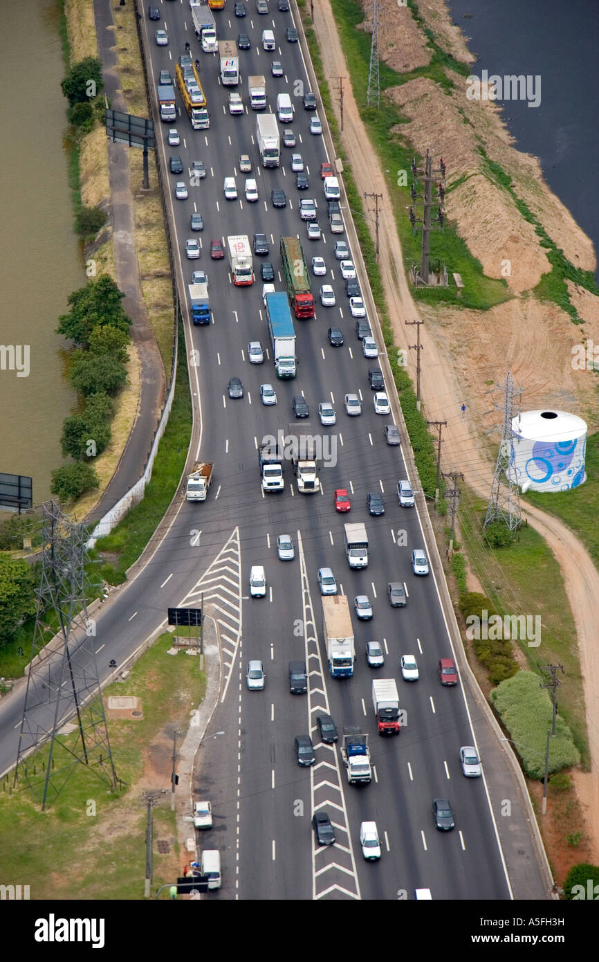 Aerial view of traffic on a highway in Sao Paulo Brazil Stock Photo - Alamy