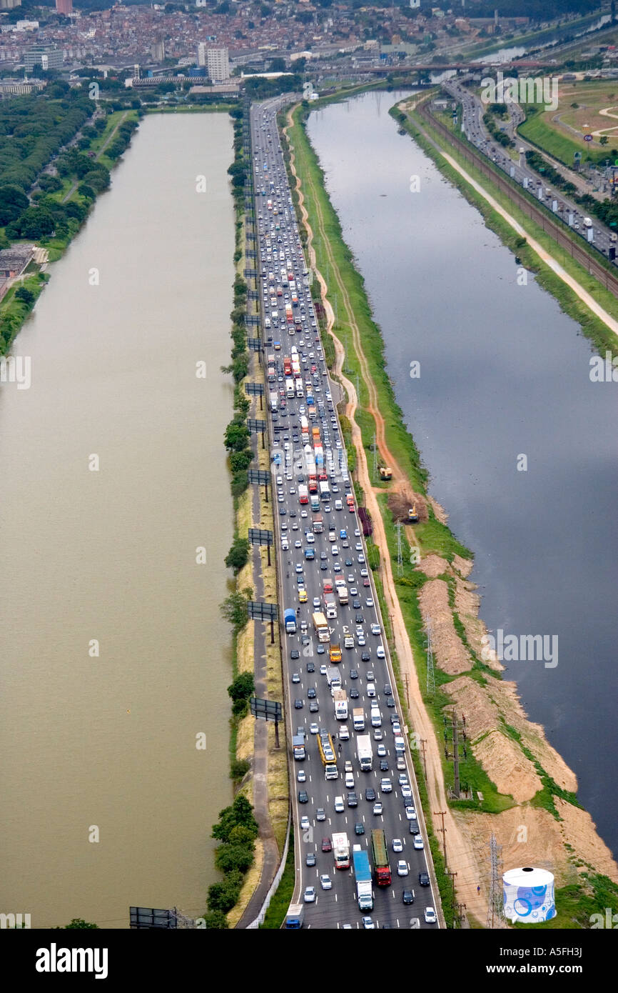Aerial view of traffic on a highway in Sao Paulo Brazil Stock Photo - Alamy