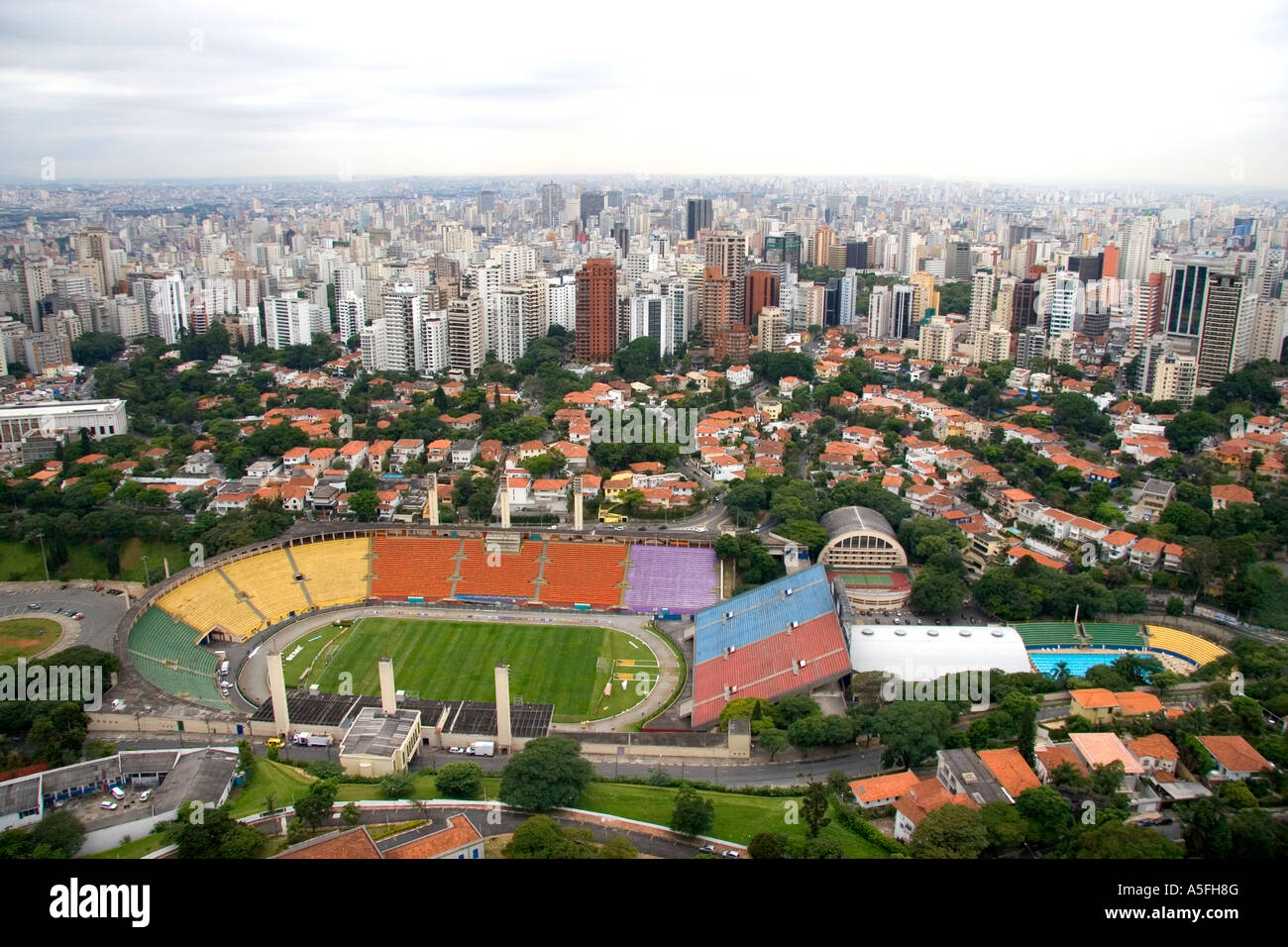 Estadio do pacaembu hi-res stock photography and images - Alamy