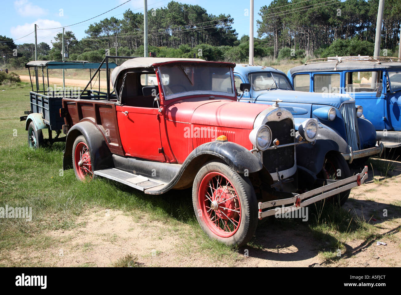 Oldtimer ford fahrzeug hi-res stock photography and images - Alamy
