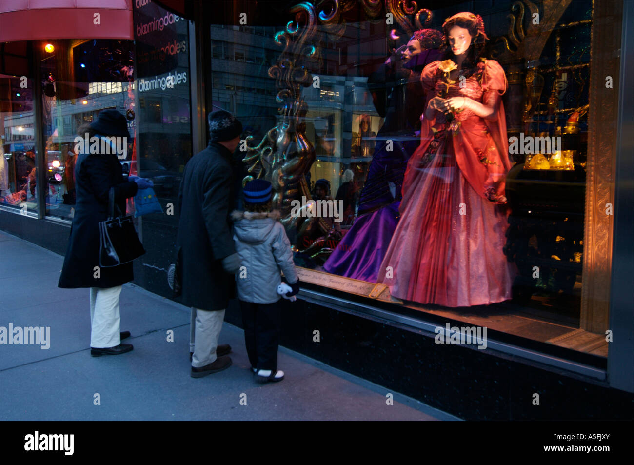 Window shopping, New York City. USA Stock Photo - Alamy
