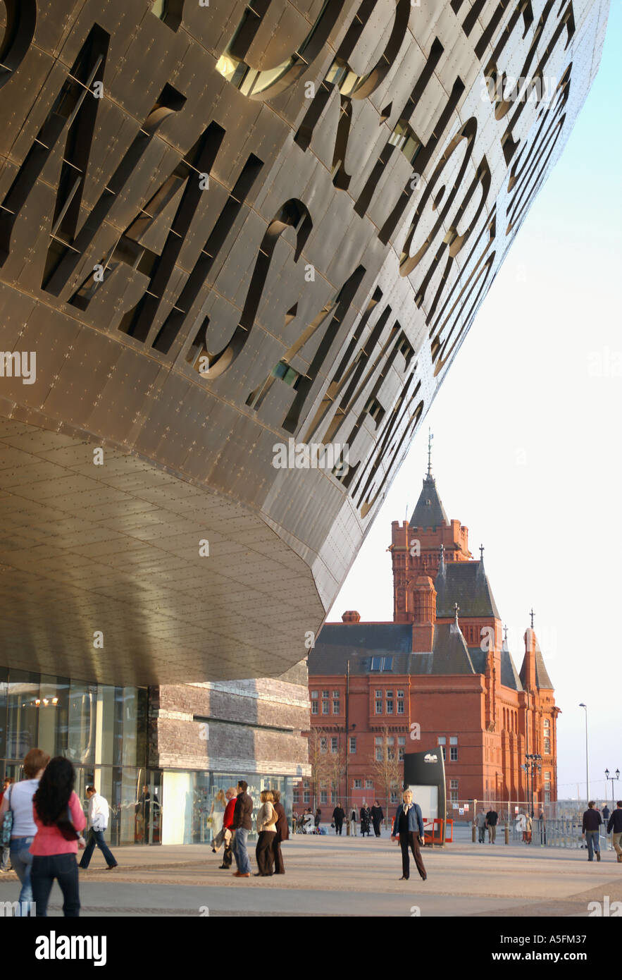 Cardiff bay opera house hi-res stock photography and images - Alamy