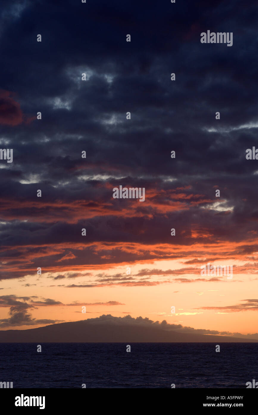 Sunset over Pacific Ocean with clouds in Maui Hawaii USA Stock Photo ...