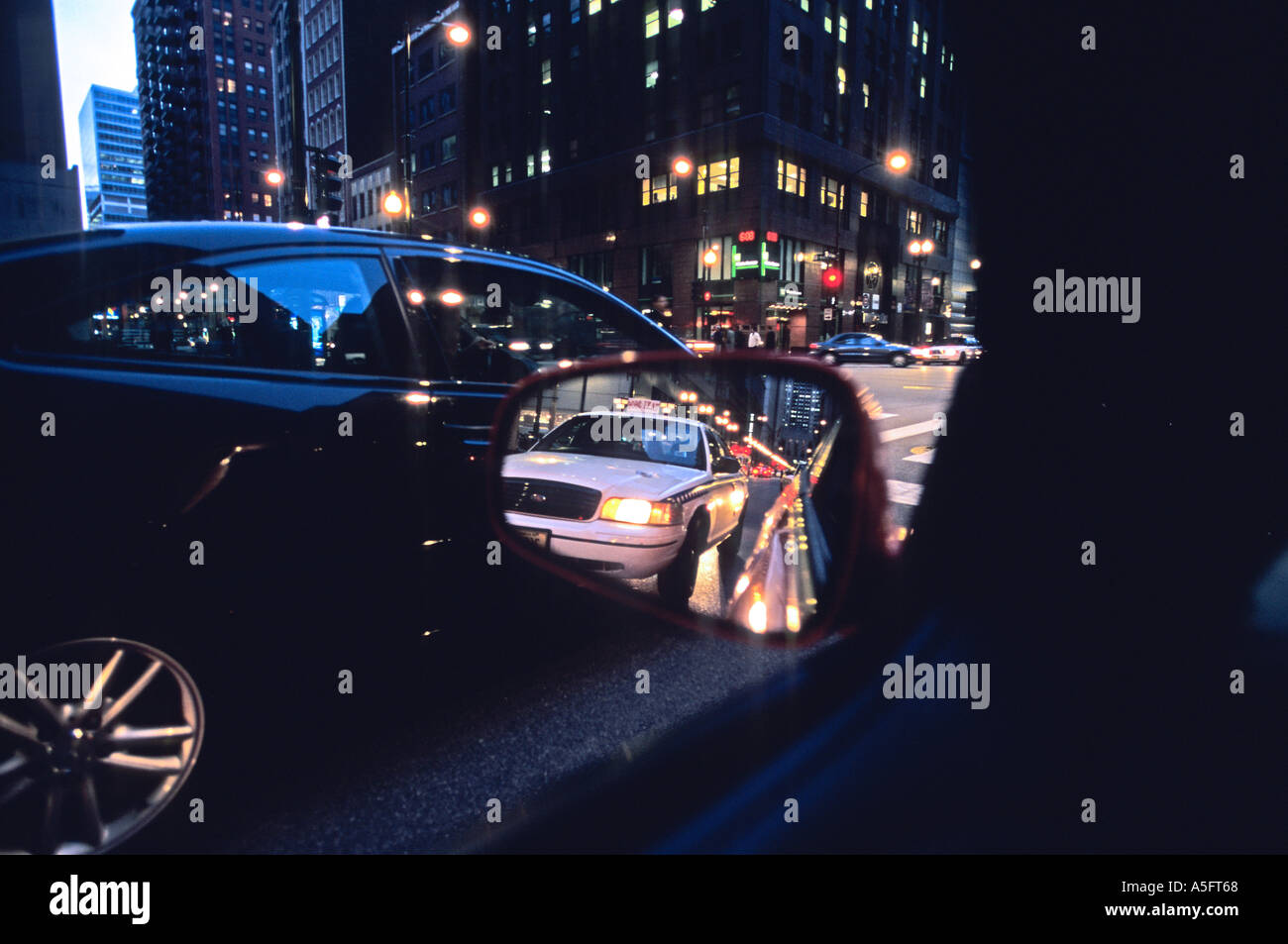 Chicago people rush hour hi-res stock photography and images - Alamy
