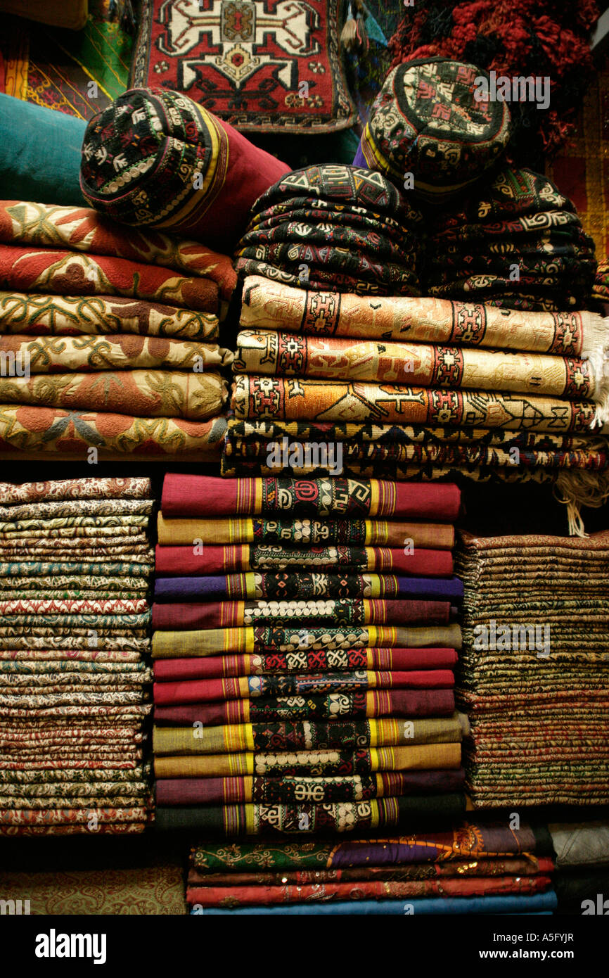 TEXTILES AT THE GRAND BAZAAR, ISTANBUL, TURKEY Stock Photo - Alamy