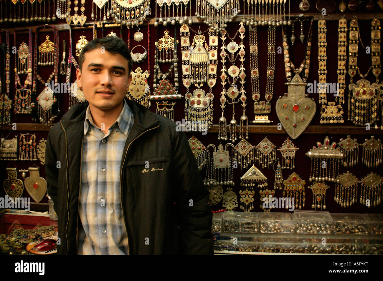 TURKOMAN SALESMAN FROM AFGHANISTAN WITH TRADITIONAL JEWELLERY IN THE ...