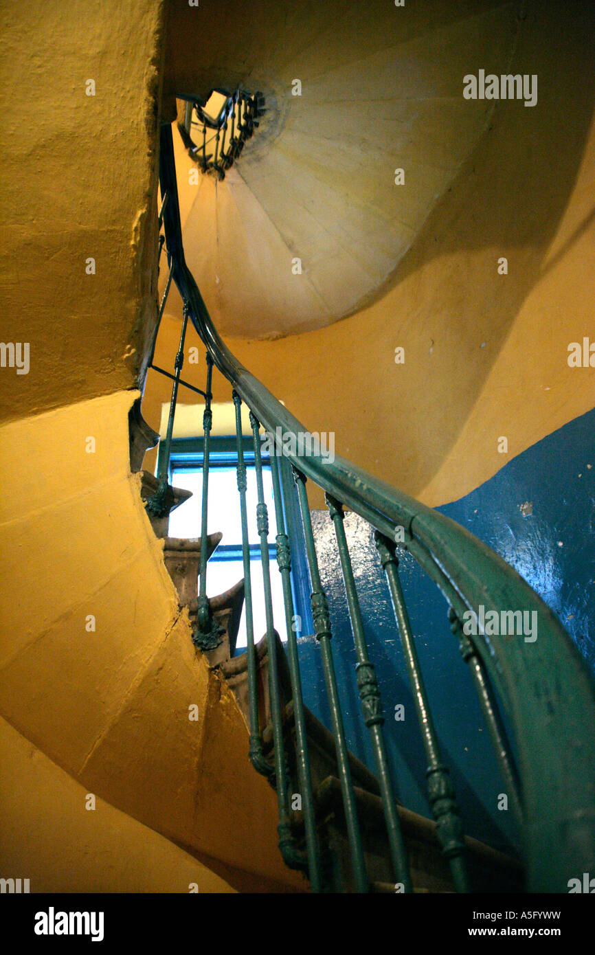 STAIRCASE IN OLD HOUSE IN BEYOGLU, ISTANBUL, TURKEY Stock Photo - Alamy