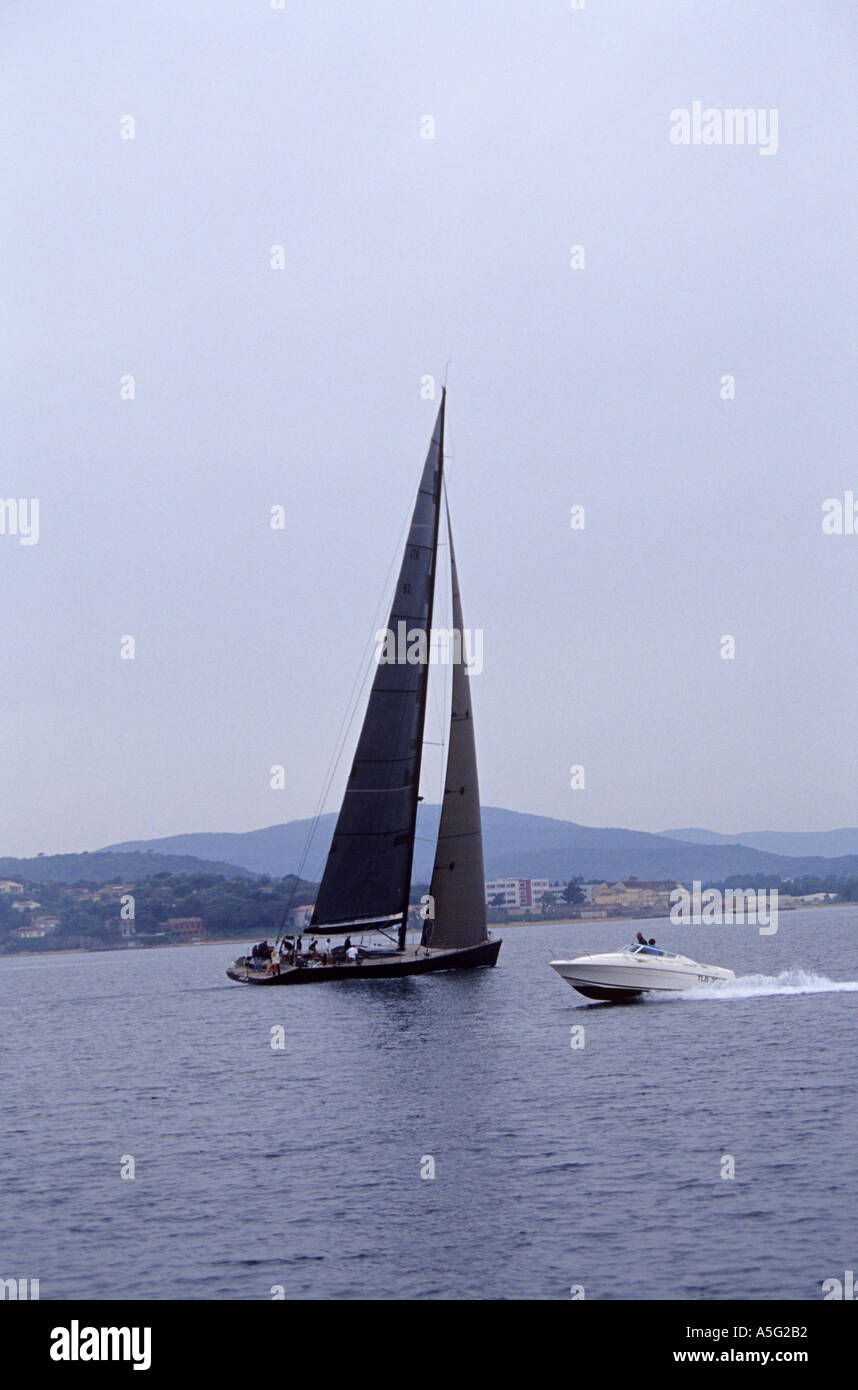racing yacht s y stealth owner agnelli familygulf of st tropez Stock ...