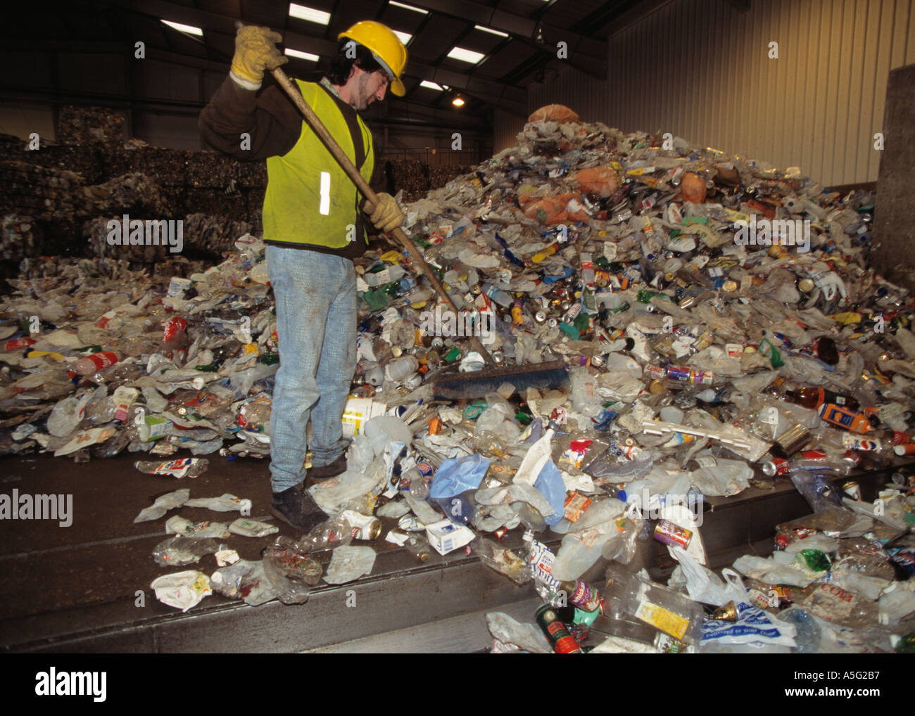 recycling plant factory Stock Photo - Alamy