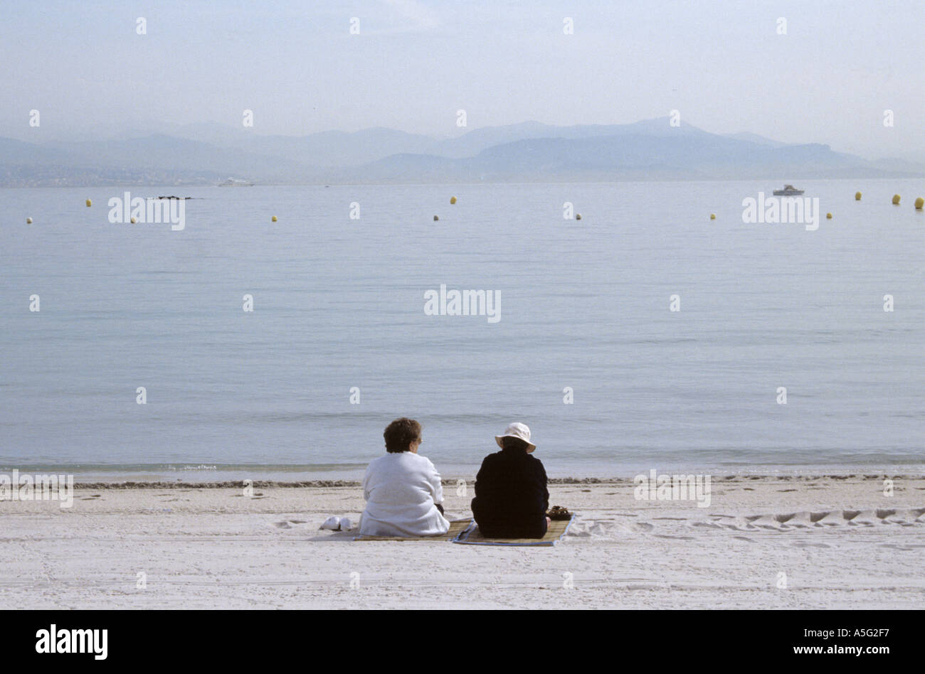 Salis beach antibes france hi-res stock photography and images - Alamy