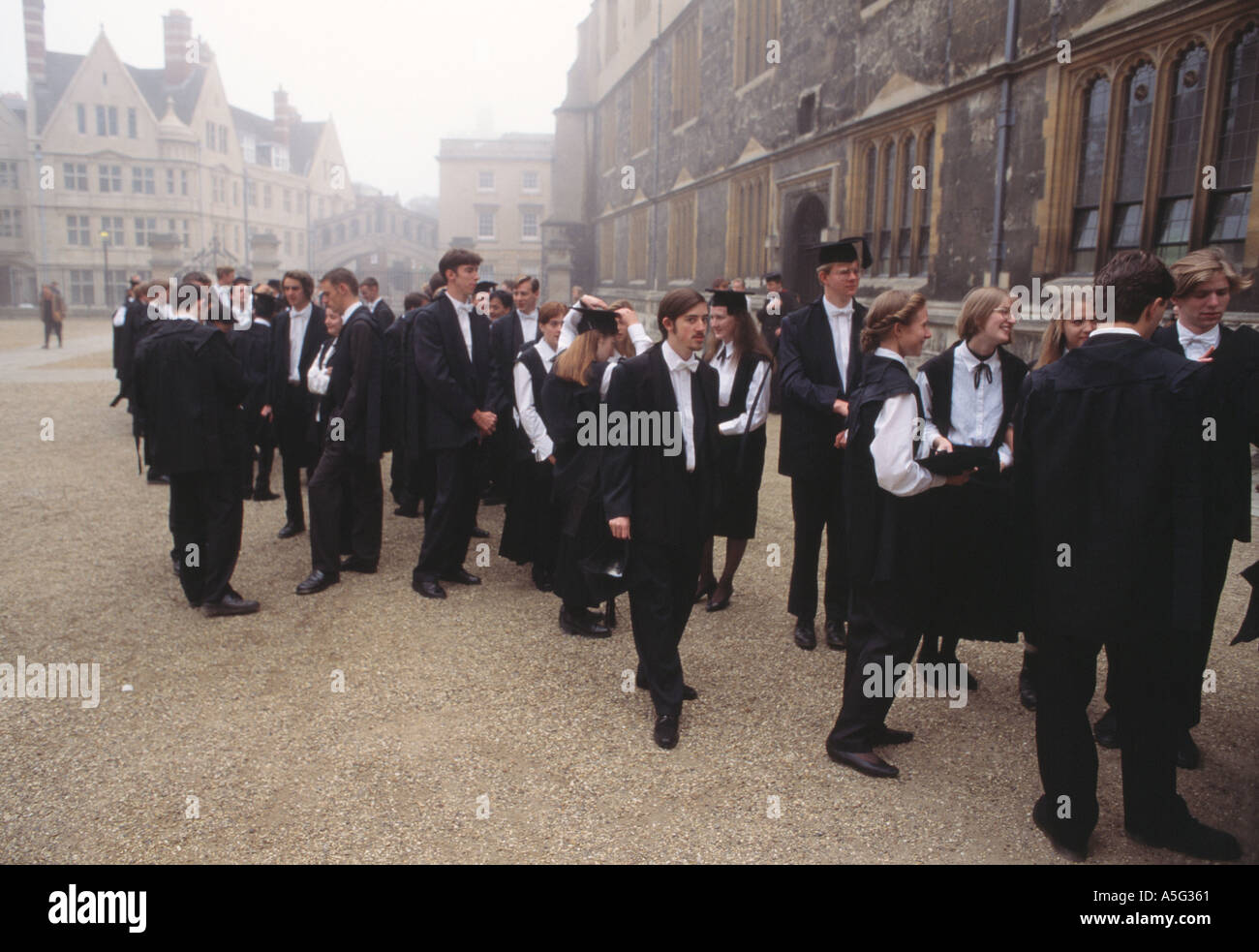 Students at Oxford University attend their graduation ceremony Oxford ...