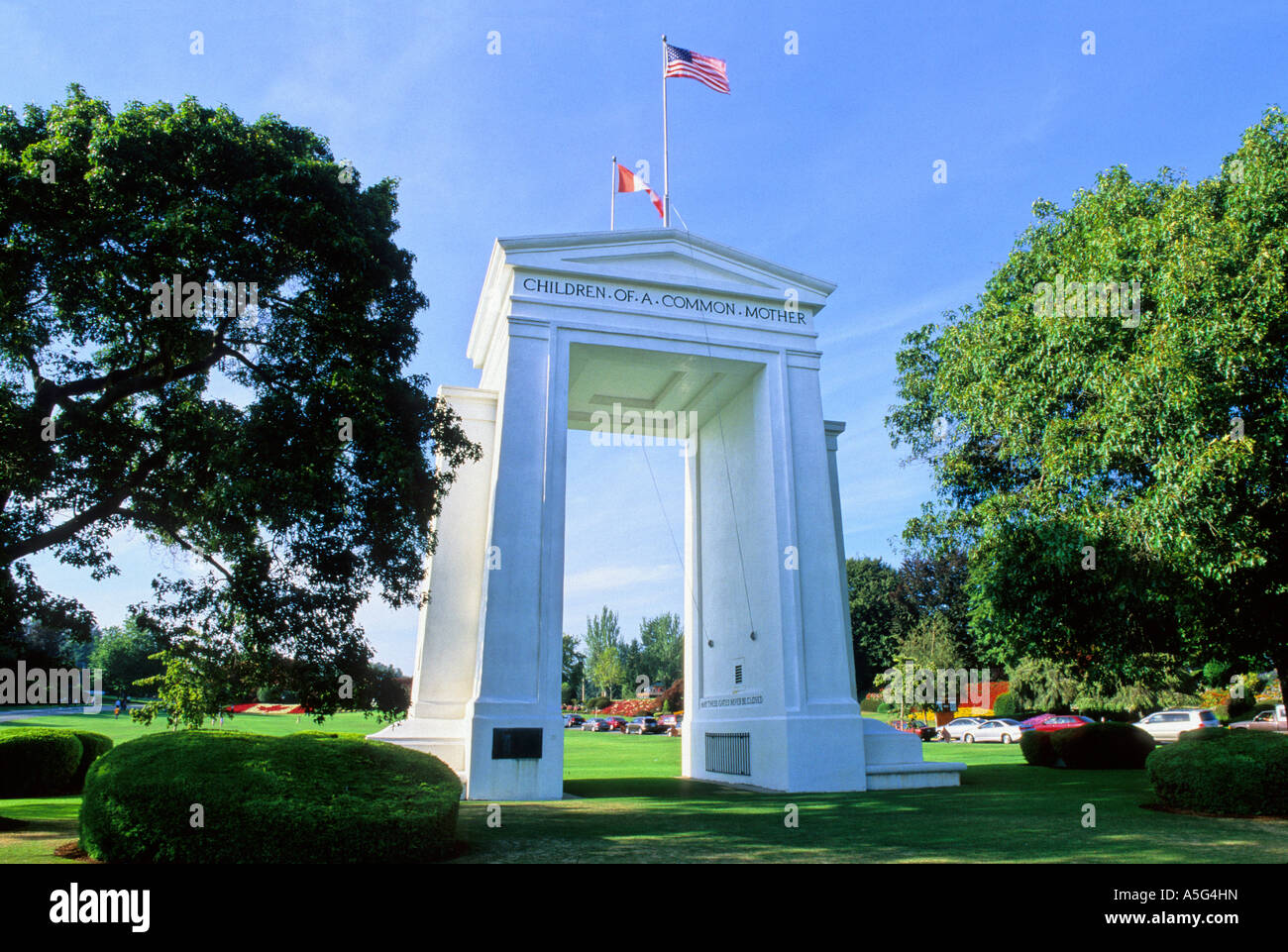 Peace arch immigration brethren dwelling together in unity hi-res stock ...