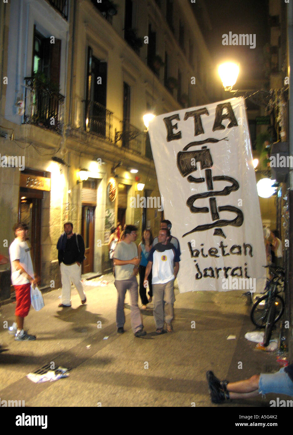 Terrorist flag hi-res stock photography and images - Alamy