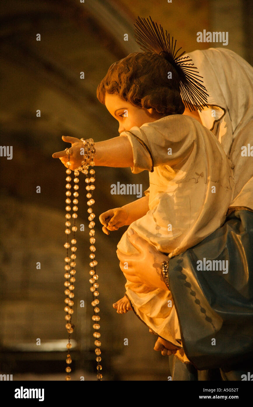 Religious statue of baby Jesus and Mary in Rome Italy Stock Photo - Alamy