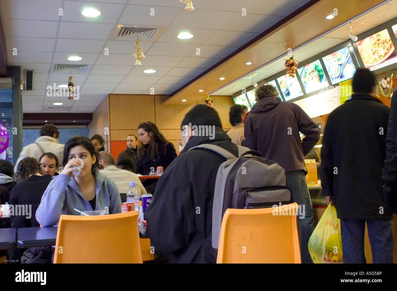 Fast food restaurant hi-res stock photography and images - Alamy