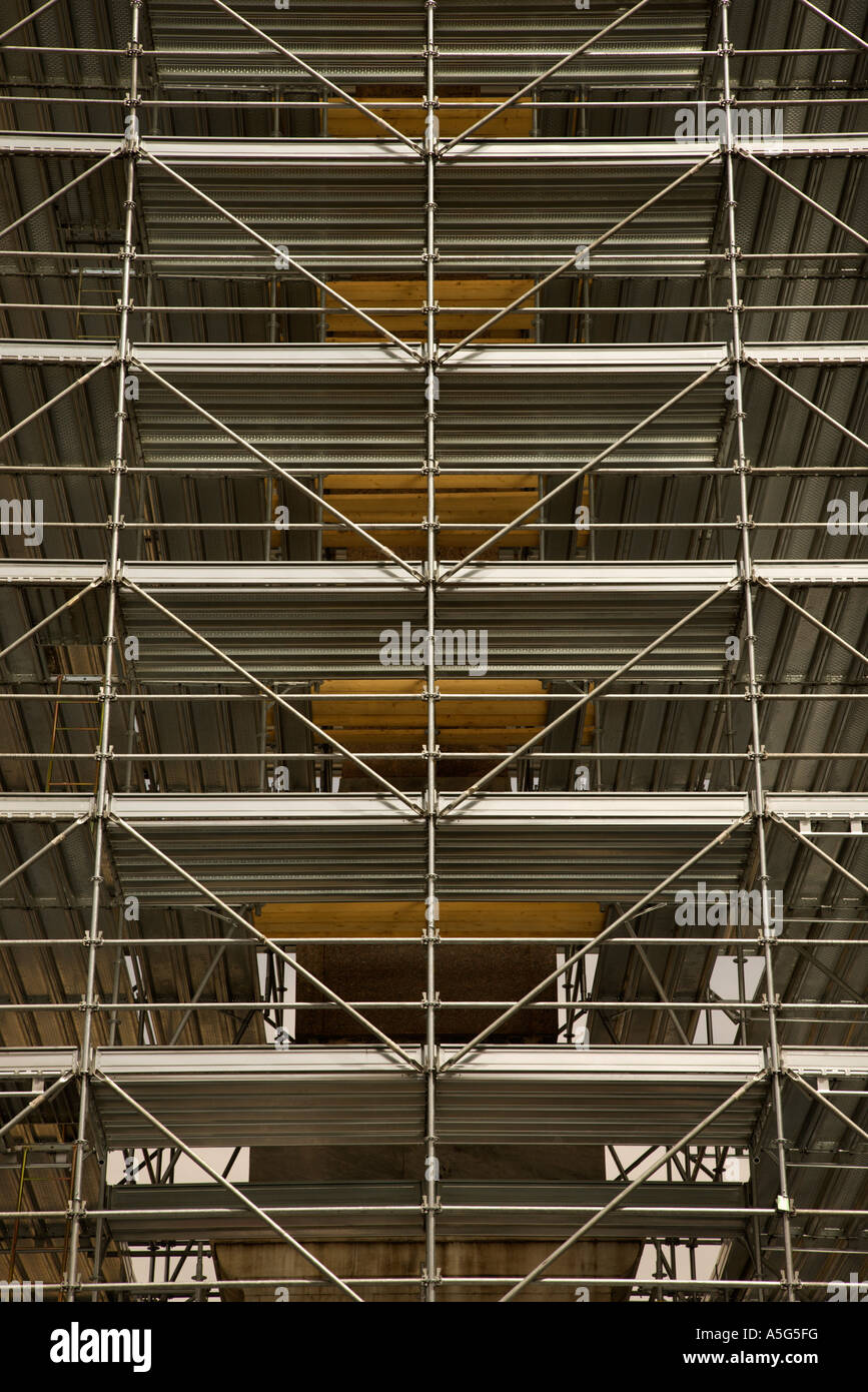 Scaffolding around structure in Rome Italy Stock Photo - Alamy