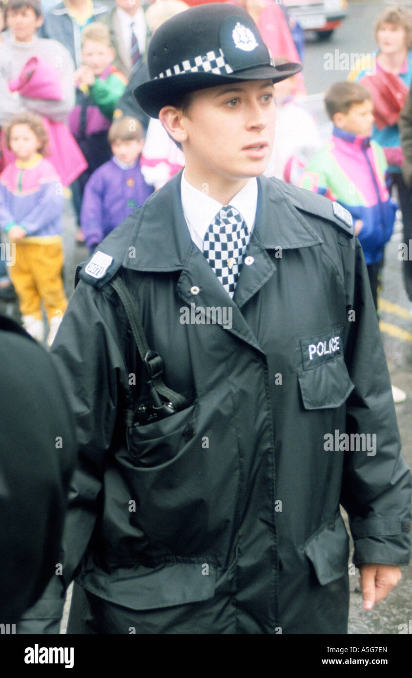 A Scottish police woman in Pitlochery, Scotland Stock Photo - Alamy