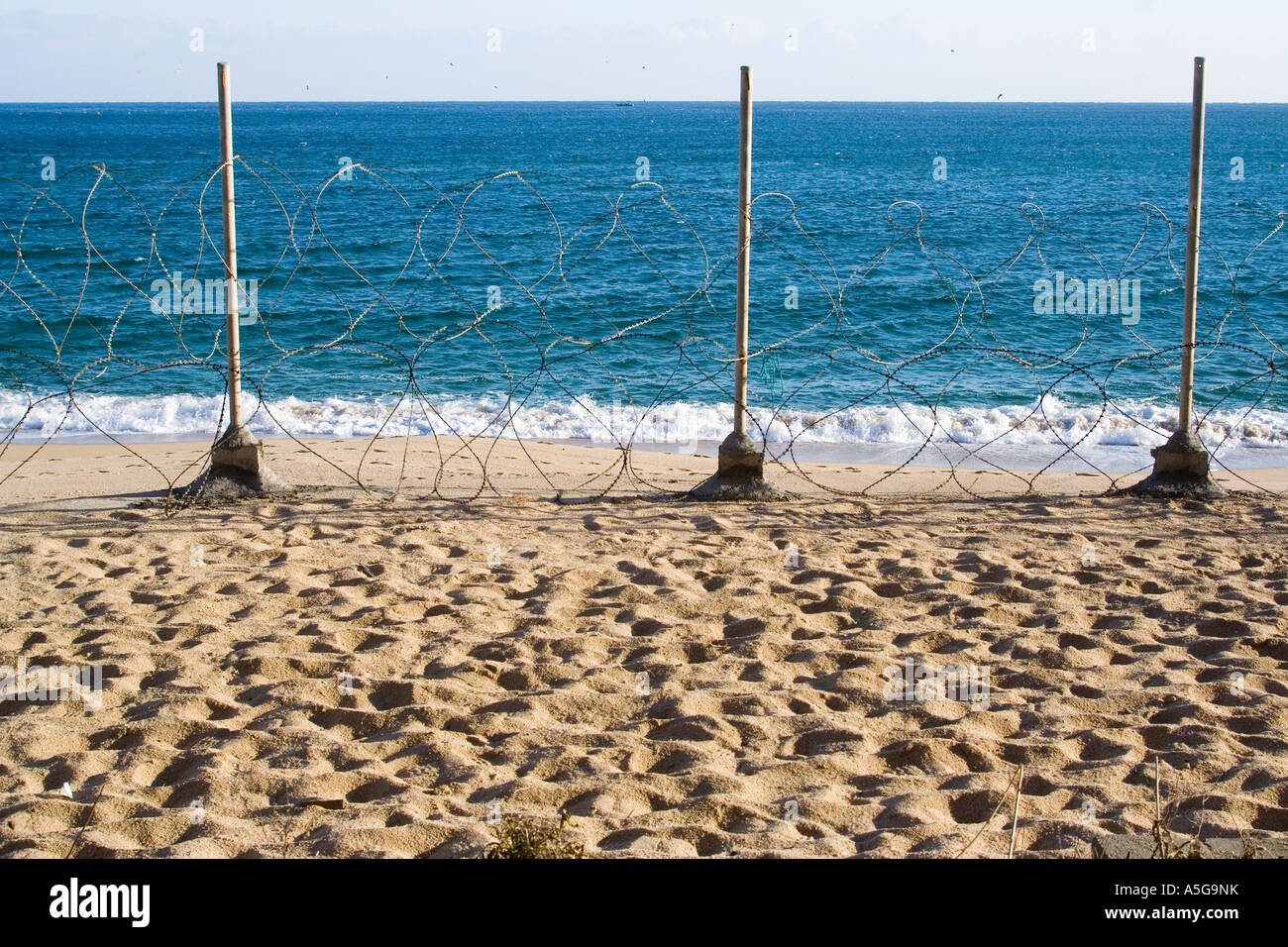 Barbed Wire Fence on the Beach Sokcho Korea Stock Photo - Alamy