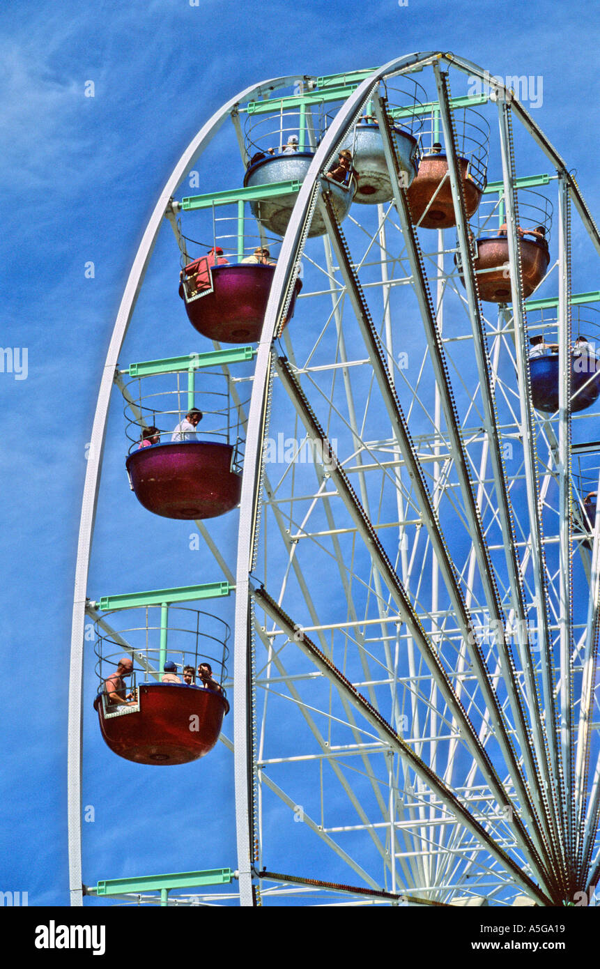 Section of a ferris wheel hi-res stock photography and images - Alamy