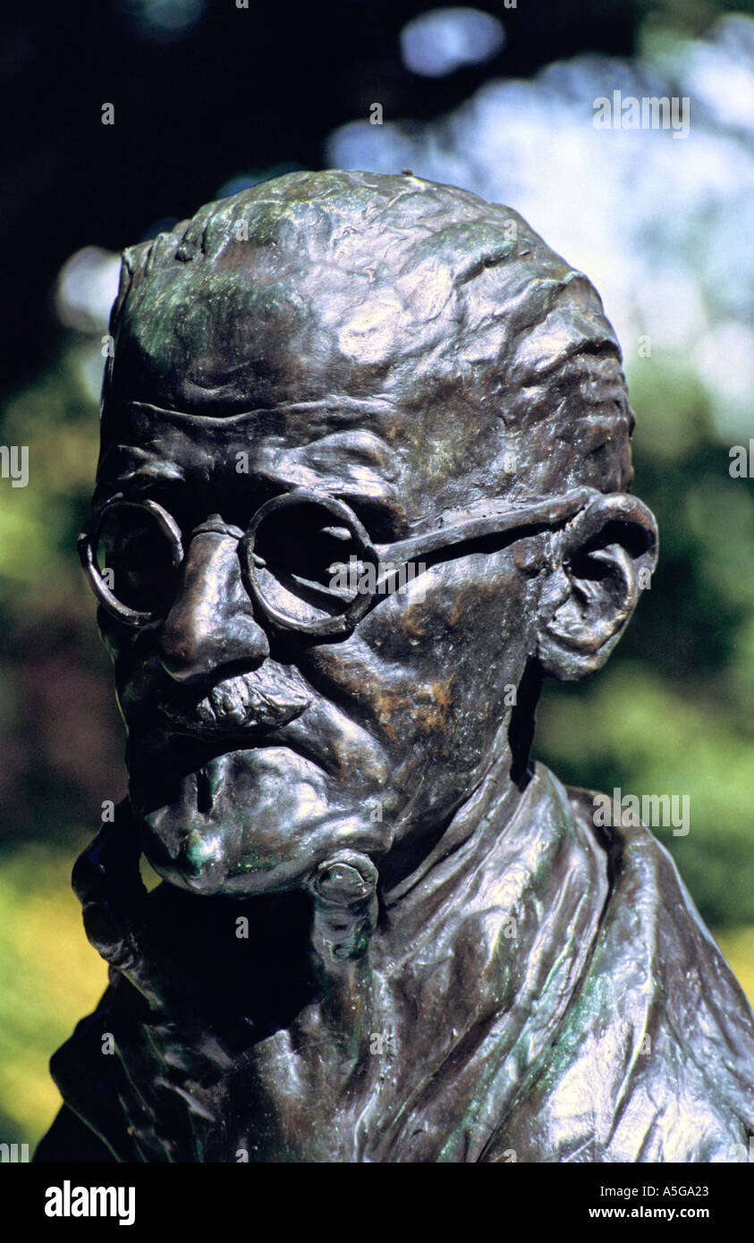 Stephen james joyce hi-res stock photography and images - Alamy