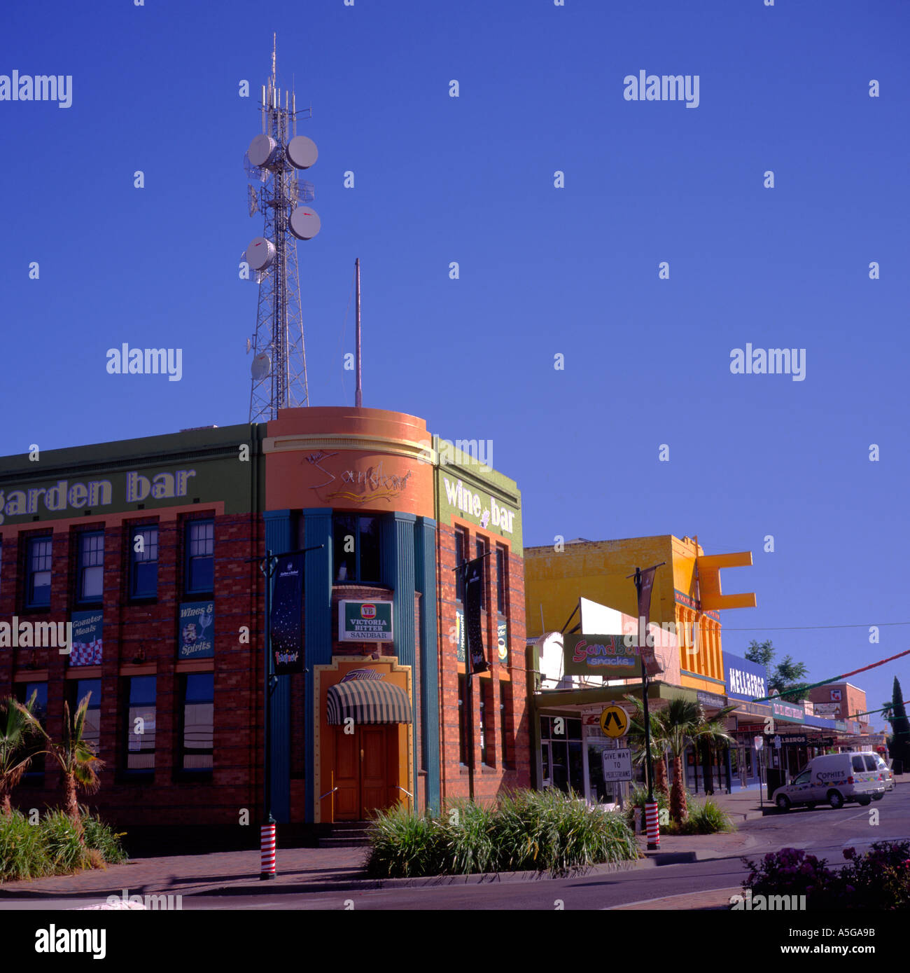 Mildura town centre hi-res stock photography and images - Alamy