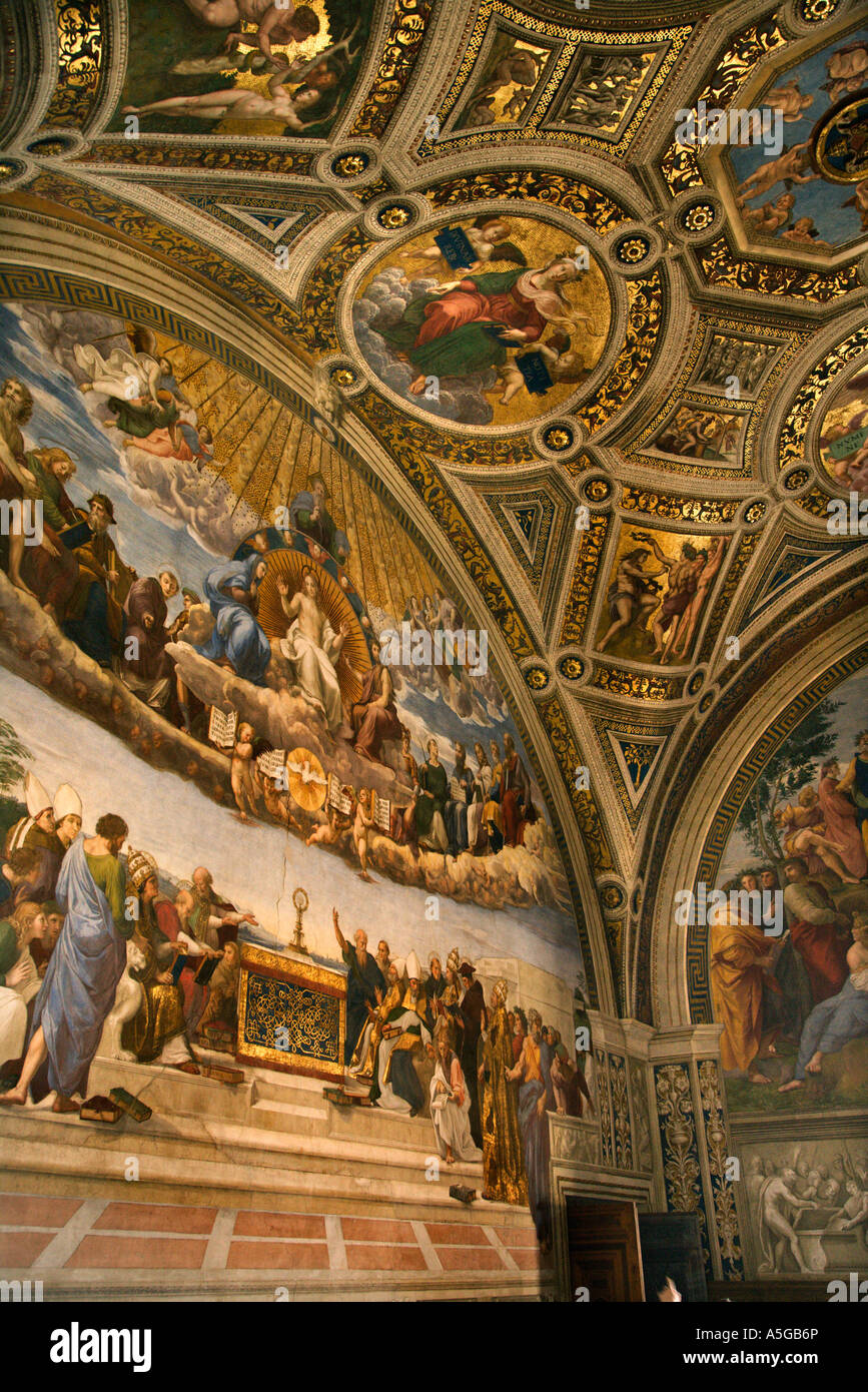 Room of the muses vatican museum hi-res stock photography and images - Alamy