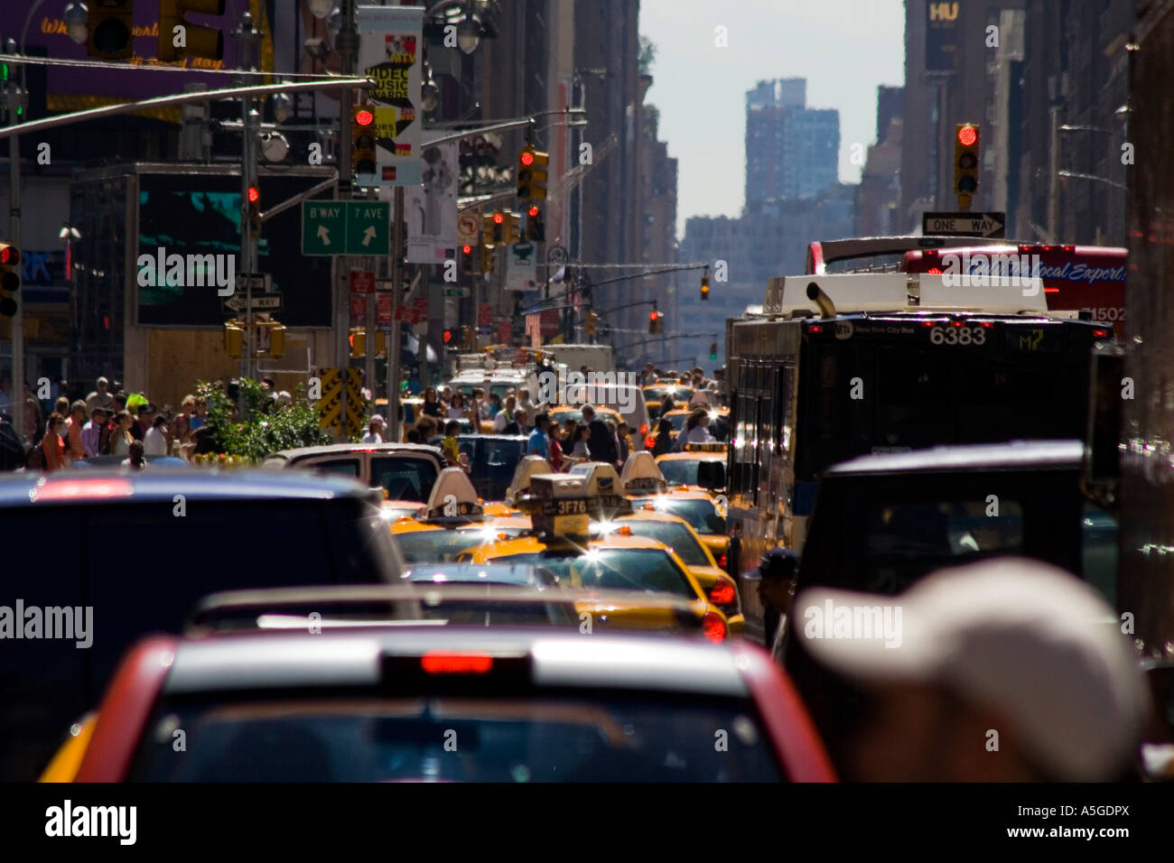 Midtown Manhattan Traffic New York City Stock Photo - Alamy