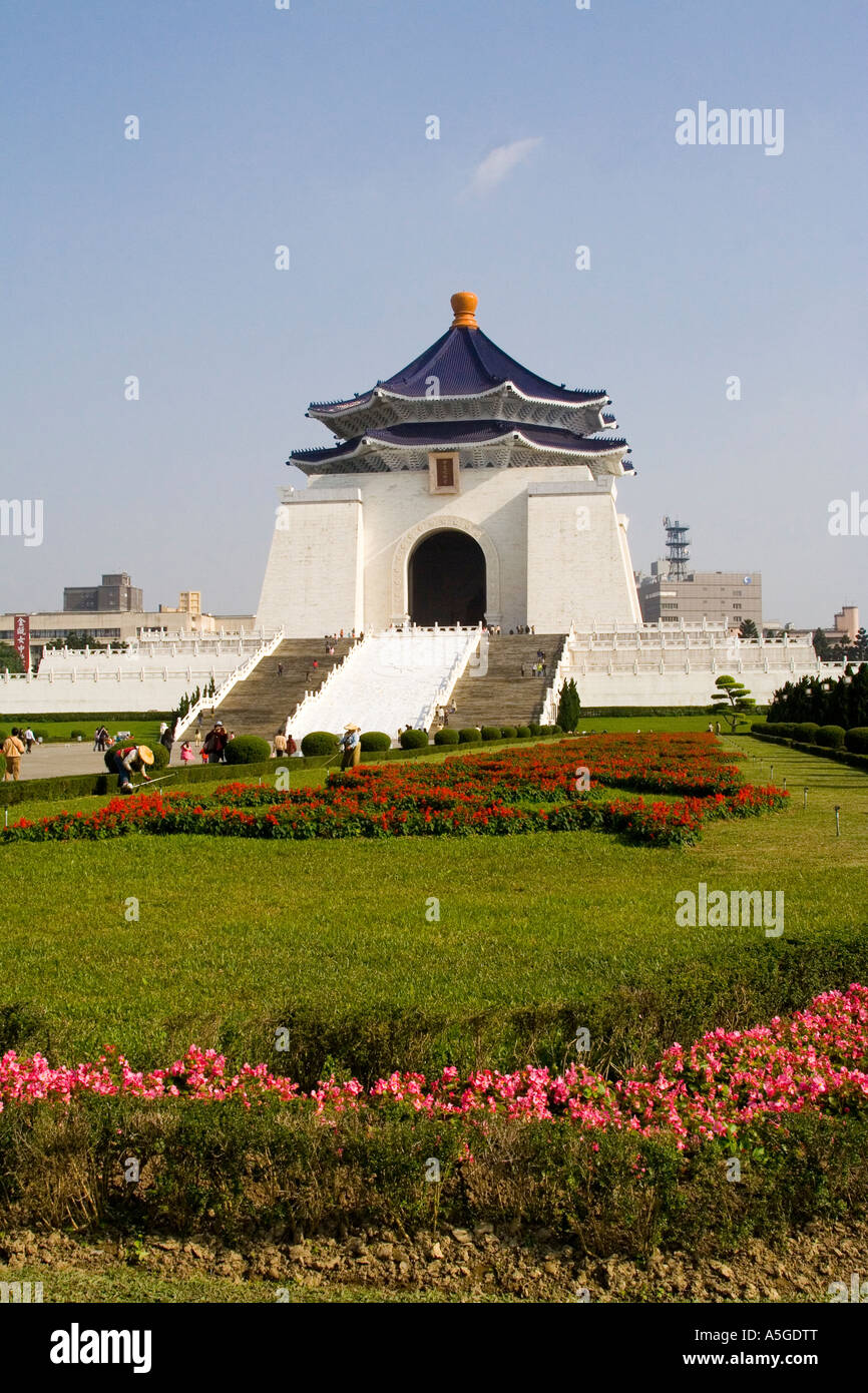 Shek hi-res stock photography and images - Alamy