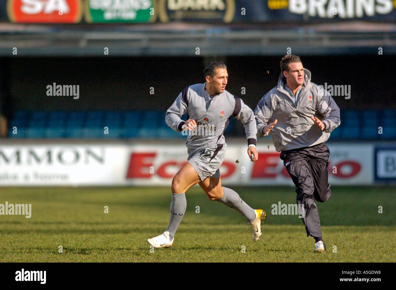 Gavin Henson training with the Welsh rugby squad in Cardiff, UK Stock ...