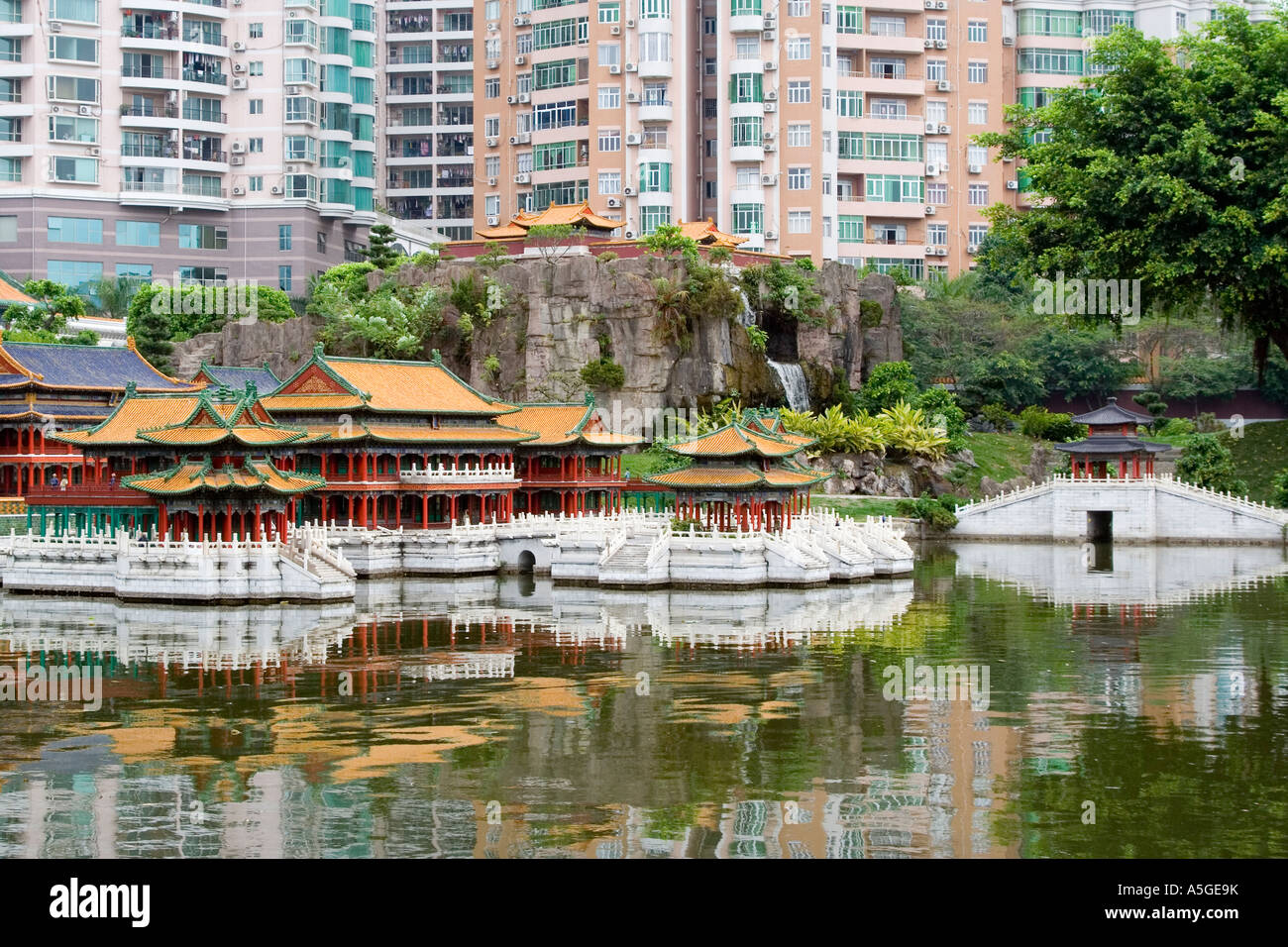 Miniature Replicas Splendid China Cultural Theme Park Shenzhen China ...