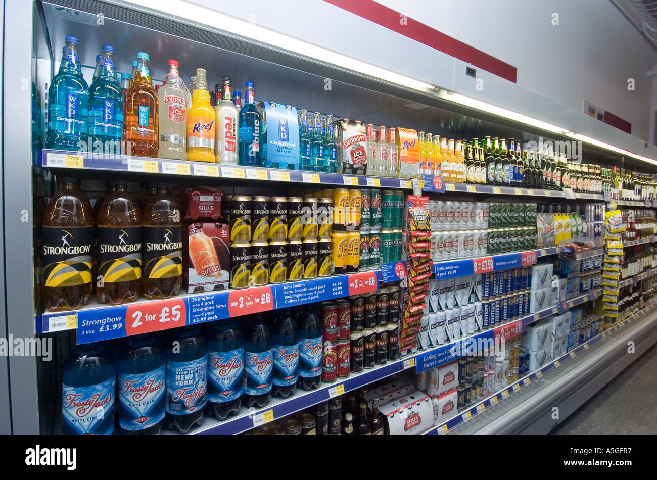 Alcohol on sale in a supermarket Stock Photo - Alamy