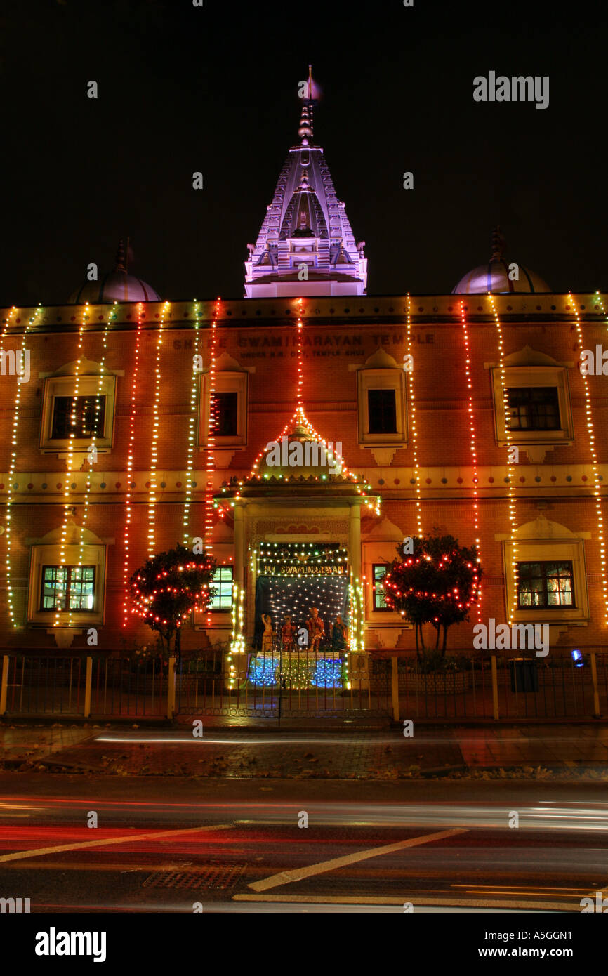 Diwali Celebration at Shree Swaminarayan Temple in Willesden Green ...