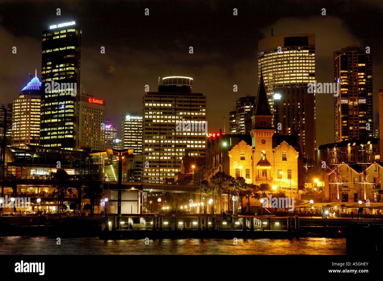 Melbourne at Night, Australia, Melbourne Stock Photo - Alamy