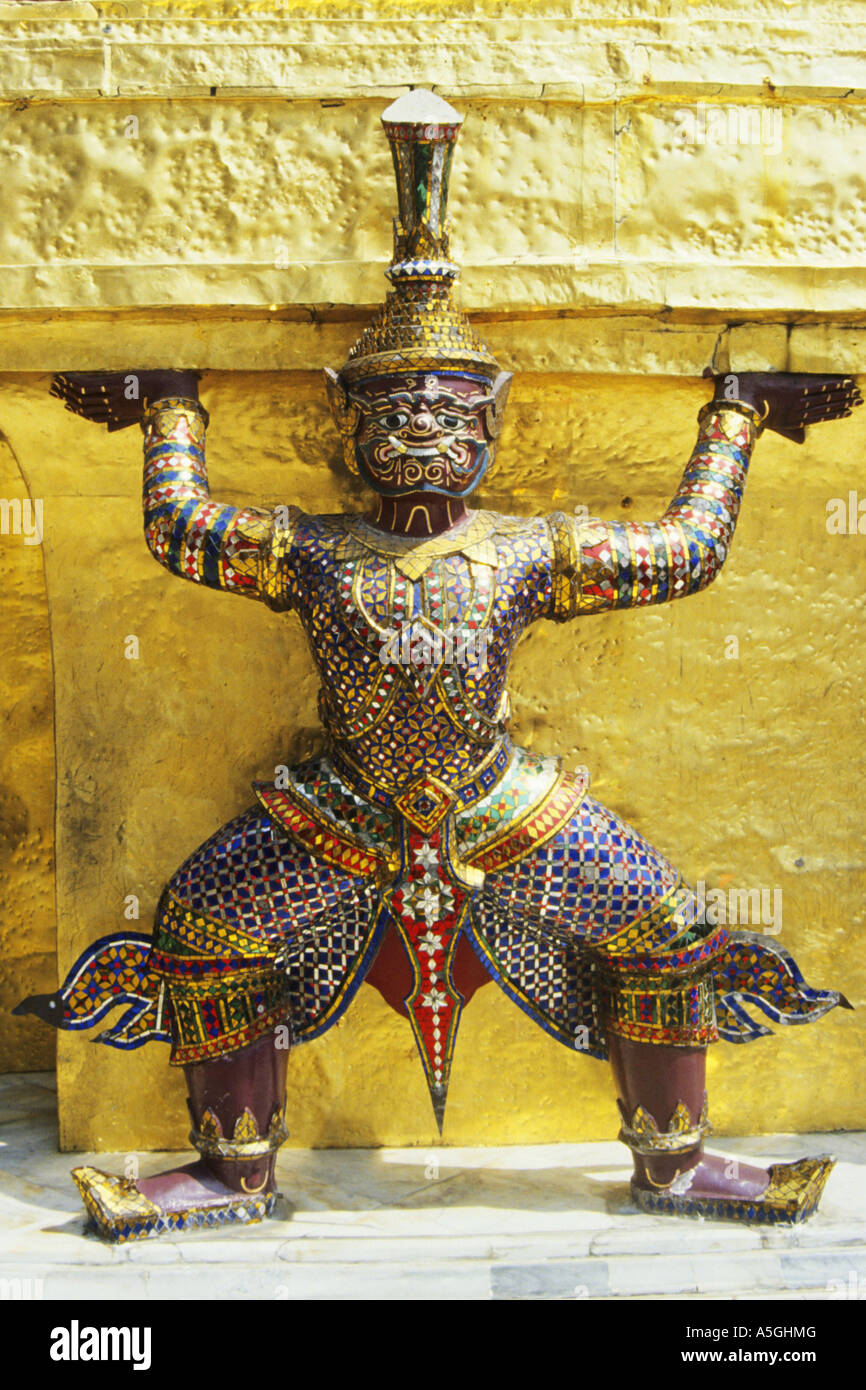 temple guard, Thailand, Bangkok Stock Photo - Alamy